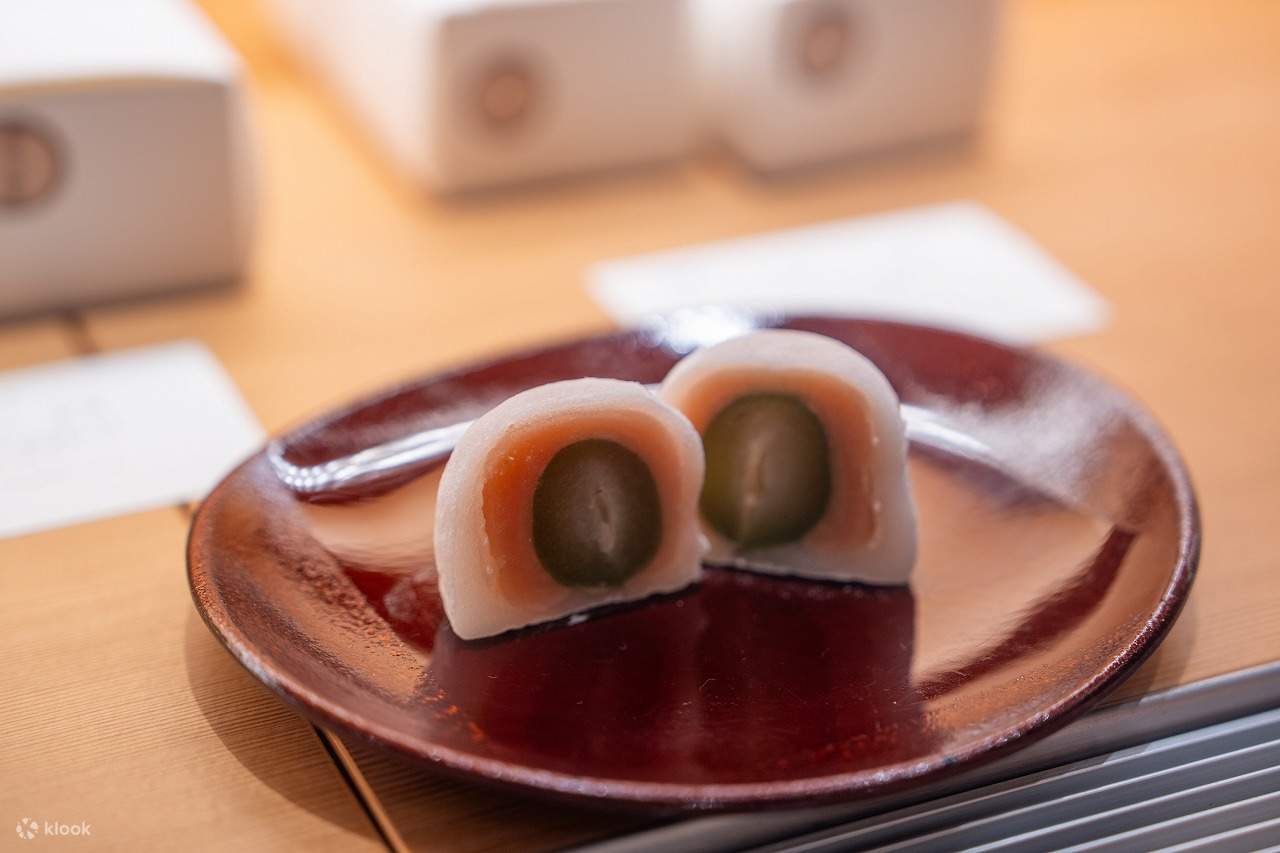 Pengalaman Membuat Sushi di Kyoto dengan Koki Sushi Profesional - Klook ...
