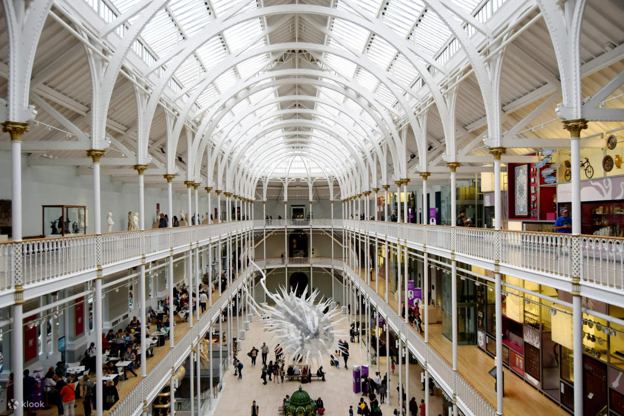 Walk on the Pages of Edinburgh - Klook Australia