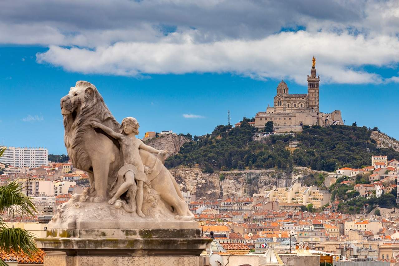 Marseille Highlights & Night Lights Private Tour: City & Harbor View ...
