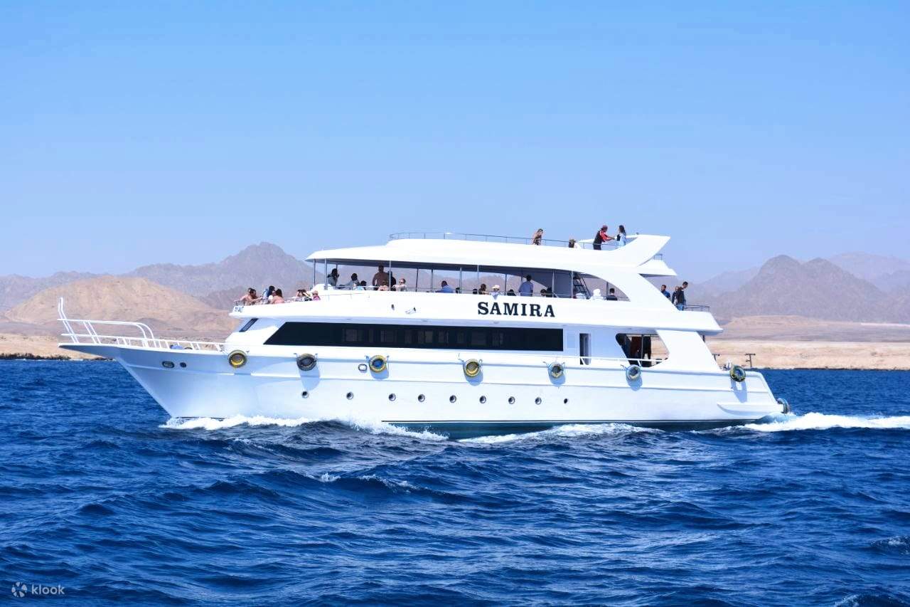 Luxury at Sea: Private Yacht Trip in Sharm El Sheikh with Lunch and Drinks - Klook