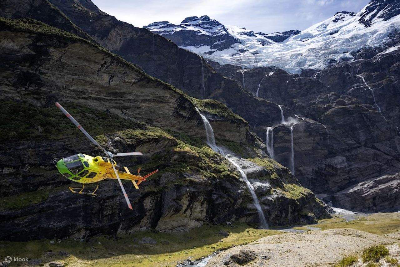 Milford, Lakes and Sutherland Falls Scenic Helicopter Flight Tour from ...