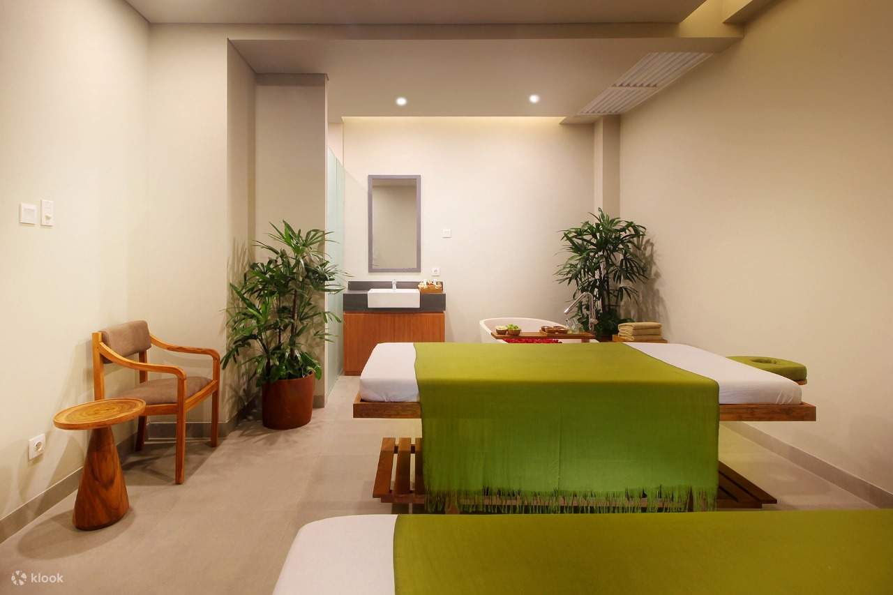 Balinese Healing Massage in Seminyak at Botanika Wellness - Klook Singapore