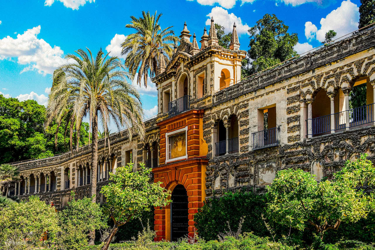 Visite à pied d'une demi-journée de l'Alcazar royal de Séville - Klook ...