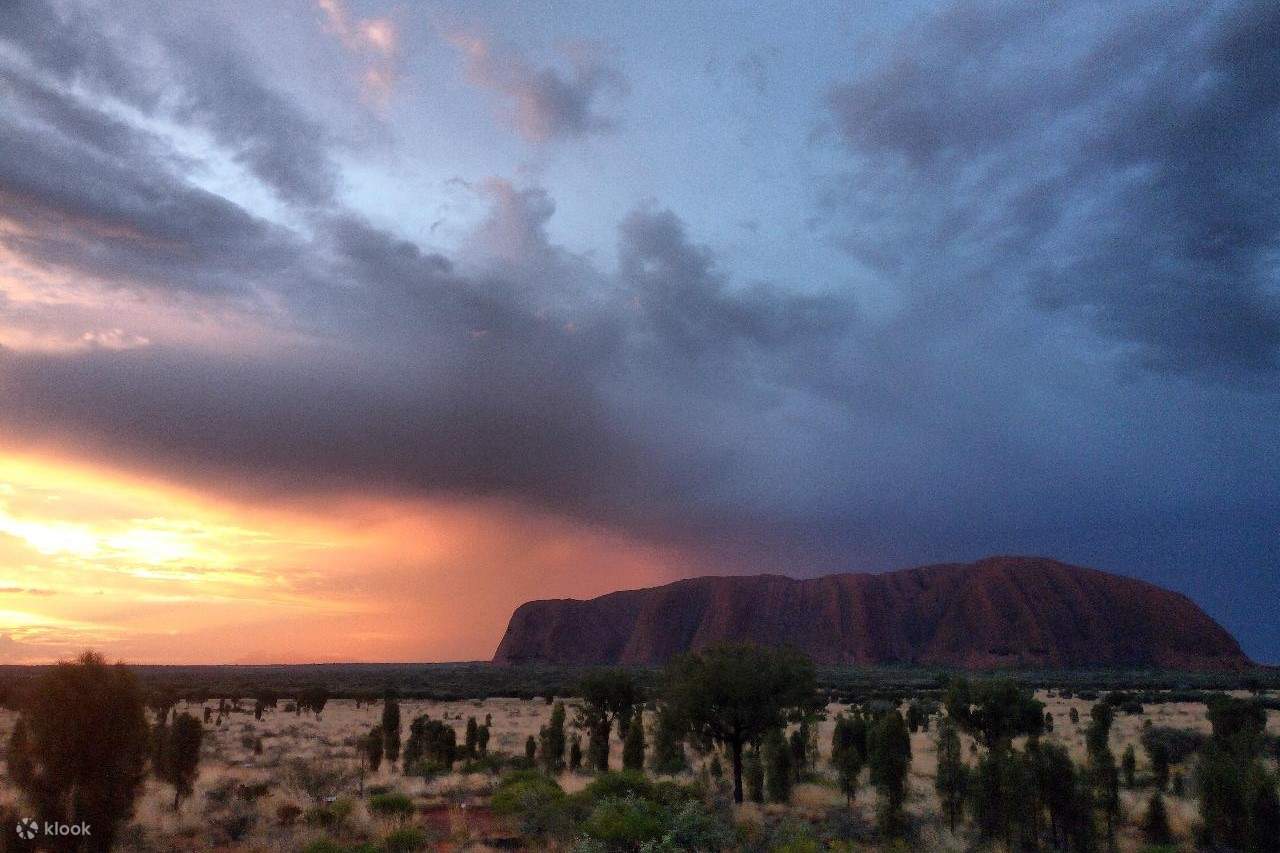 Small Group Uluru Sunset & Sparkling Experience - Klook Australia