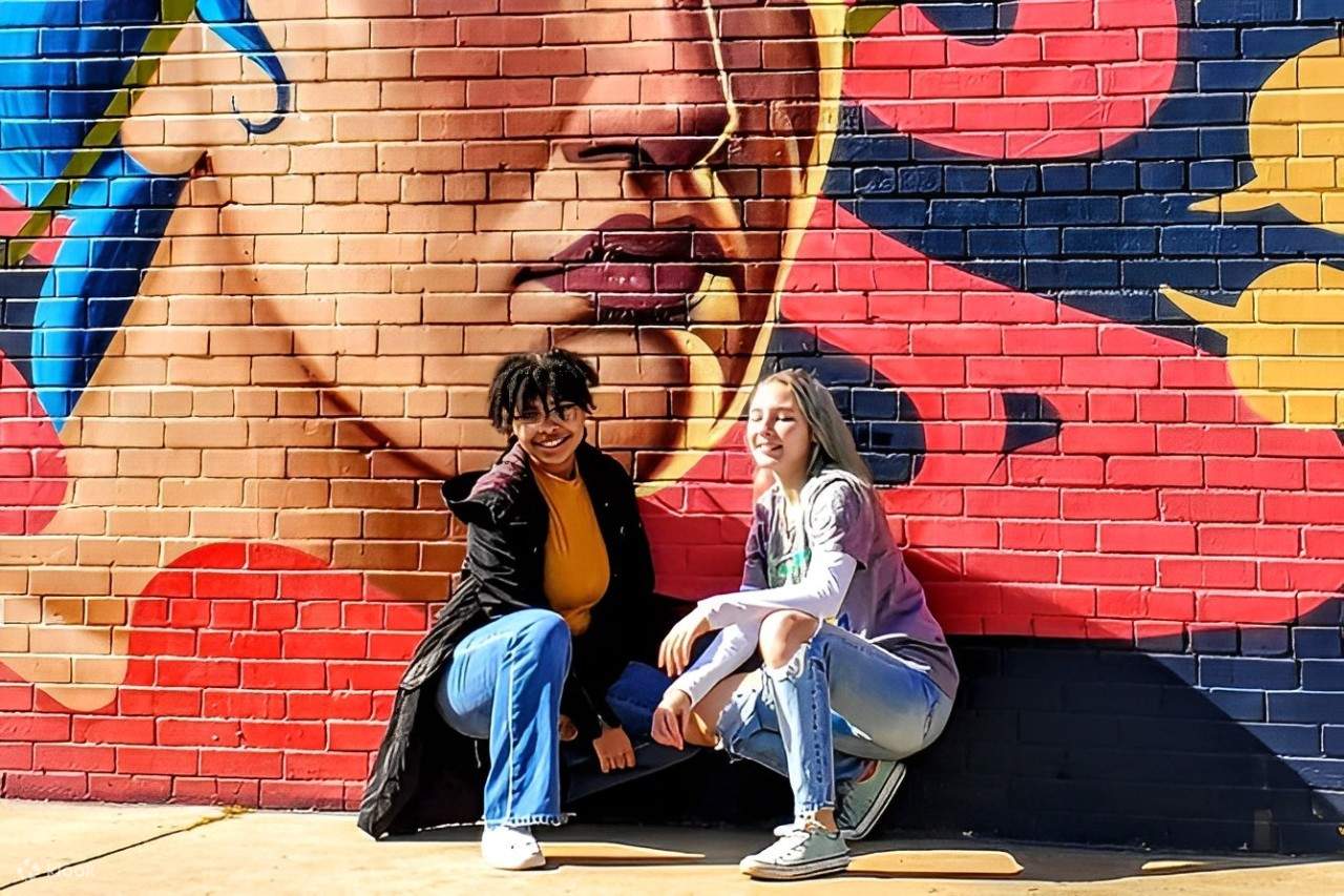 Austin Mural Selfie Tour: Iconic Downtown Artwork Exploration - Klook