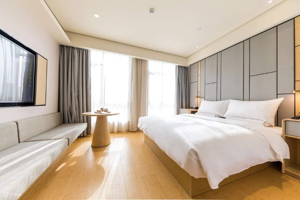 JI Hotel Shanghai Jinshan Wanda Hotel Accommodation Package - Klook ...