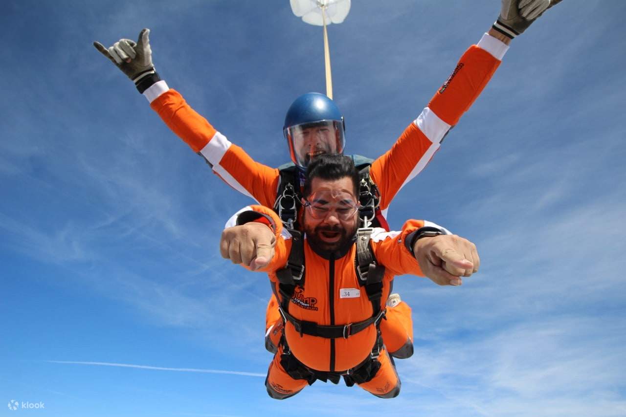 skydiving experience