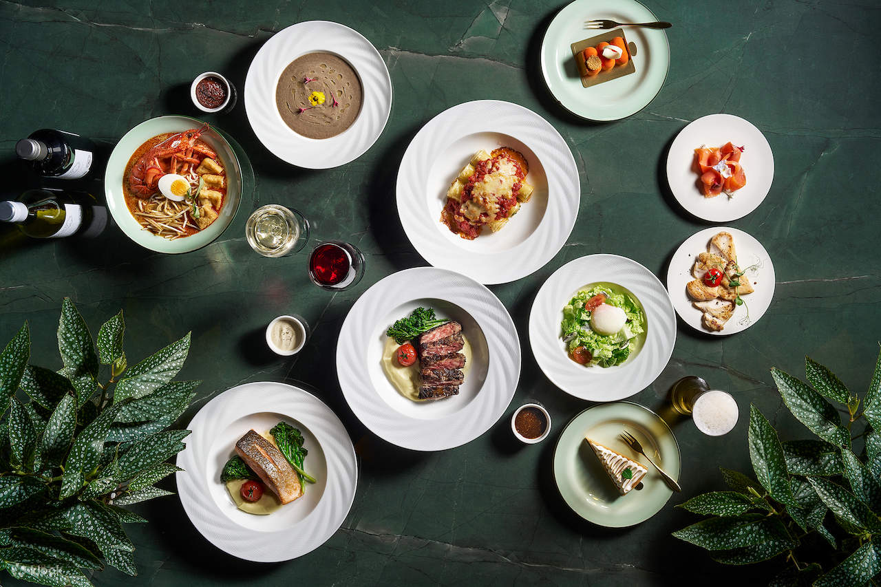 Pacific Emporium at Pan Pacific Hotel Singapore - Klook