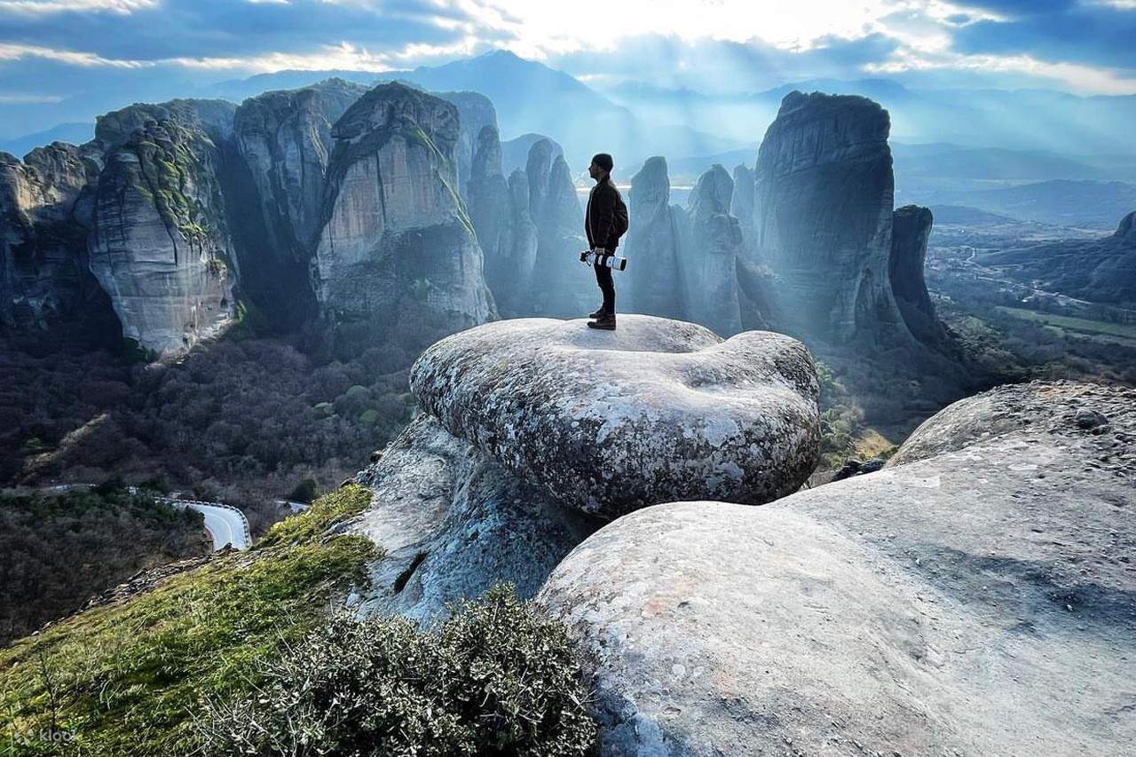 2D1N Meteora Tour from Athens - Klook
