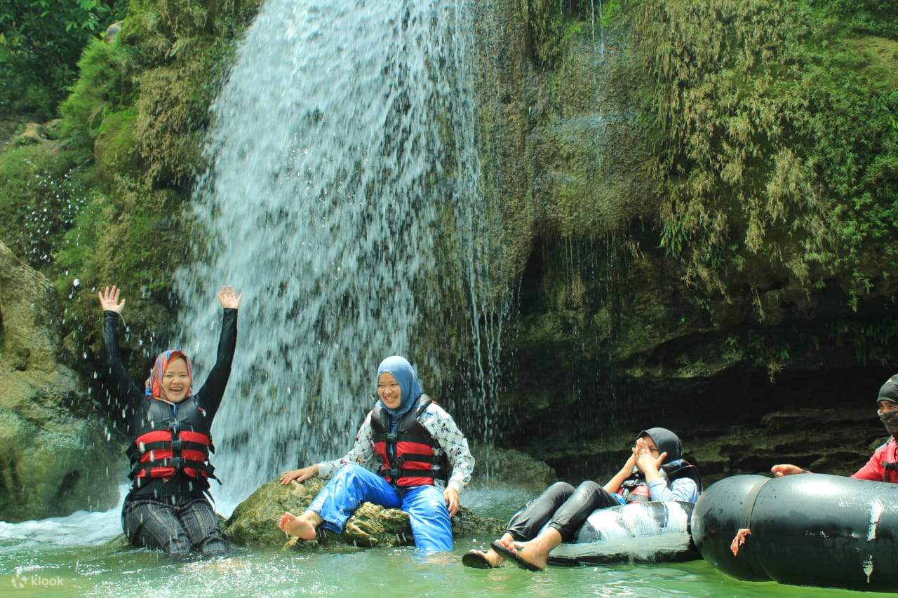Wisata Gua, Gua Jomblang, dan Wisata Gua Pindul dari Yogyakarta - Klook ...