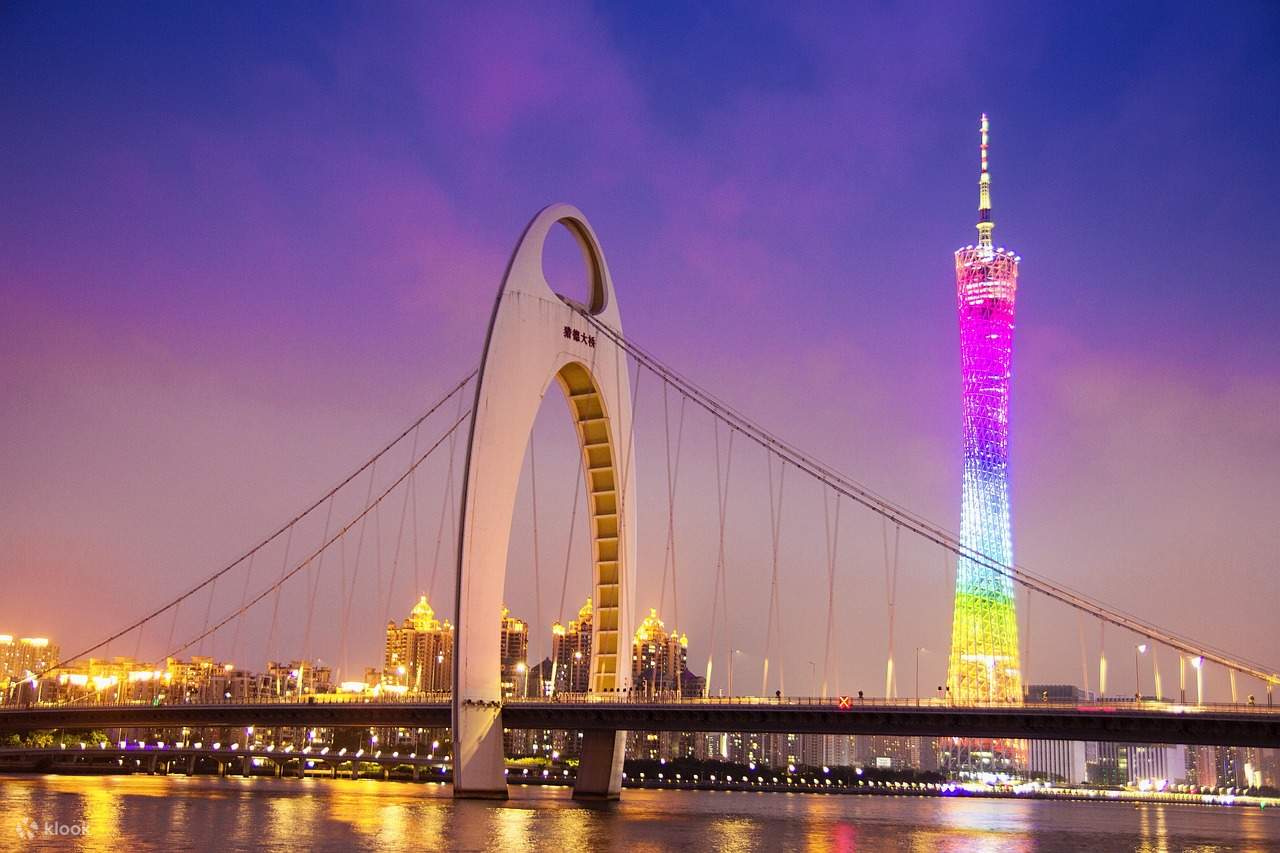 Guangzhou Private Day Tour: Chen Clan Academy, Yuexiu Park, Canton ...