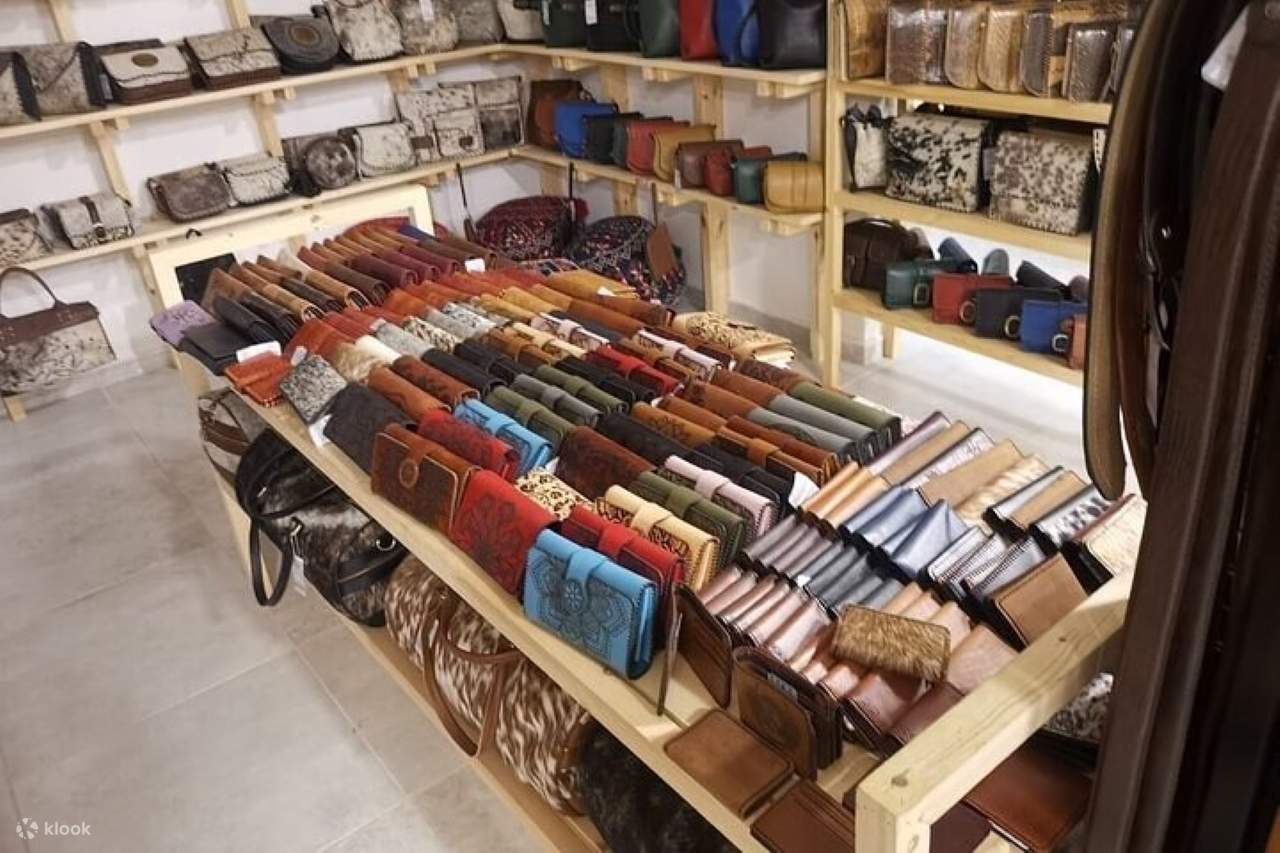 Hurghada City Tour and Handicrafts Shop With transfer - Hurghada ...