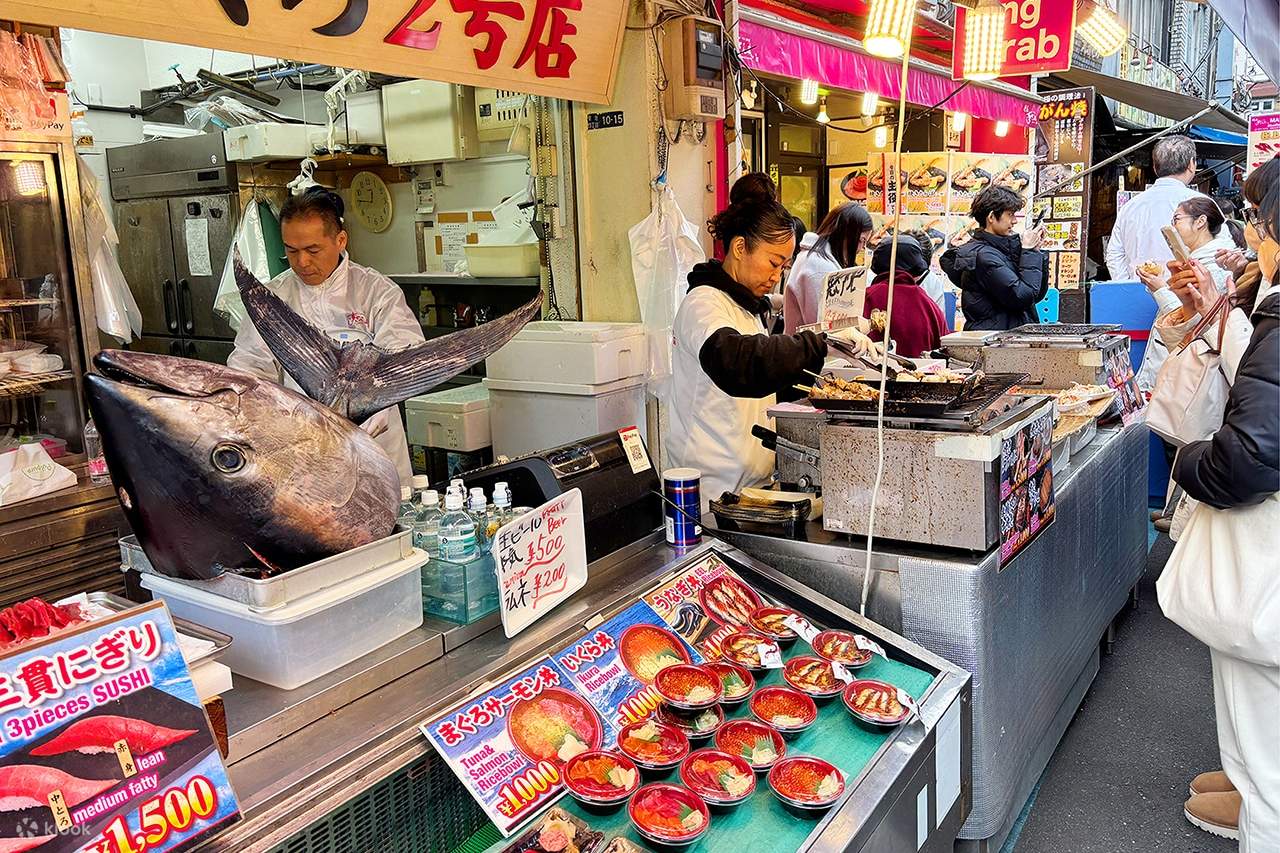 Tokyo: Tsukiji Fish Market Street Food Tour - Klook United States
