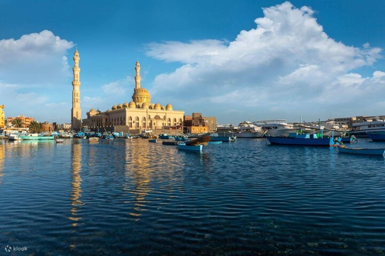 Hurghada City Tour and Handicrafts Shop With transfer - Hurghada ...