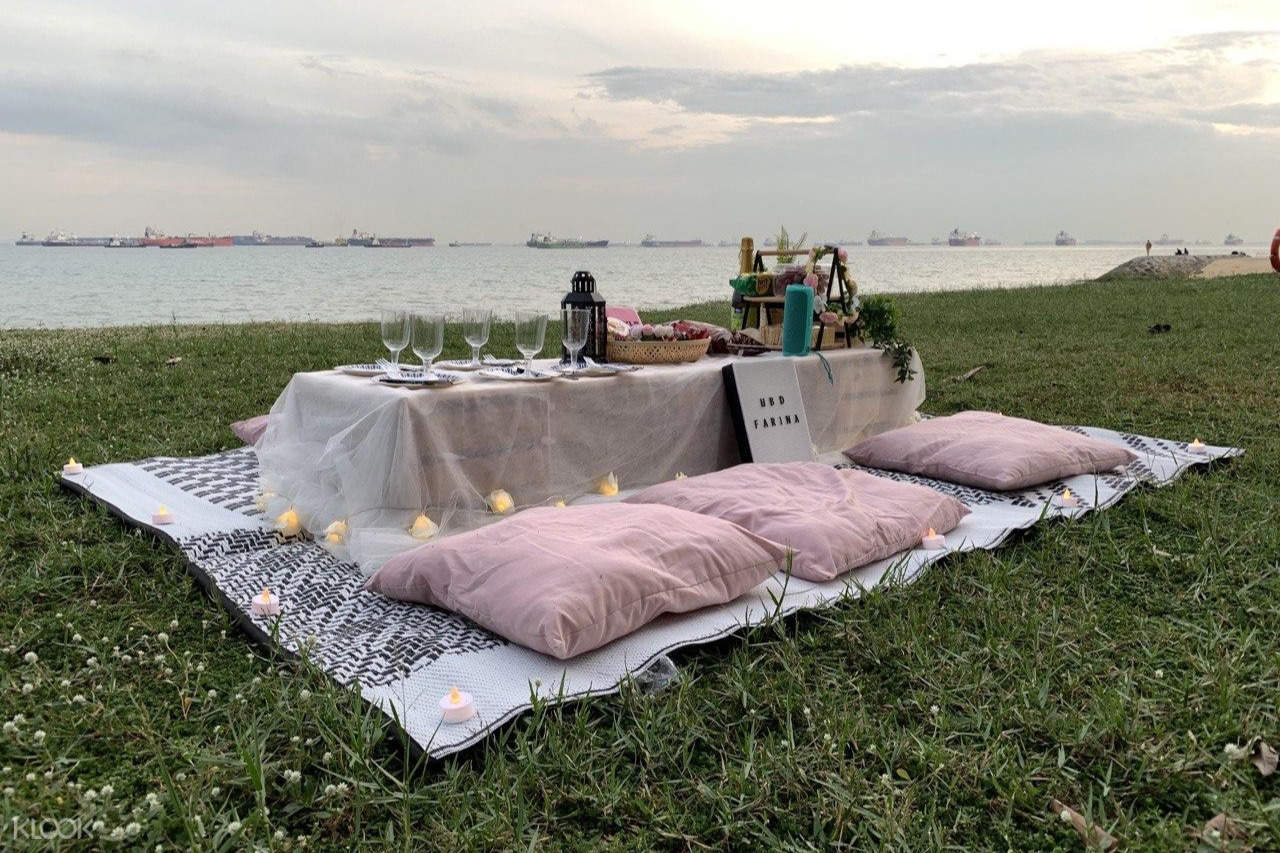 Glam Picnic by the City or Sea (For 8 Pax) - Klook Singapore