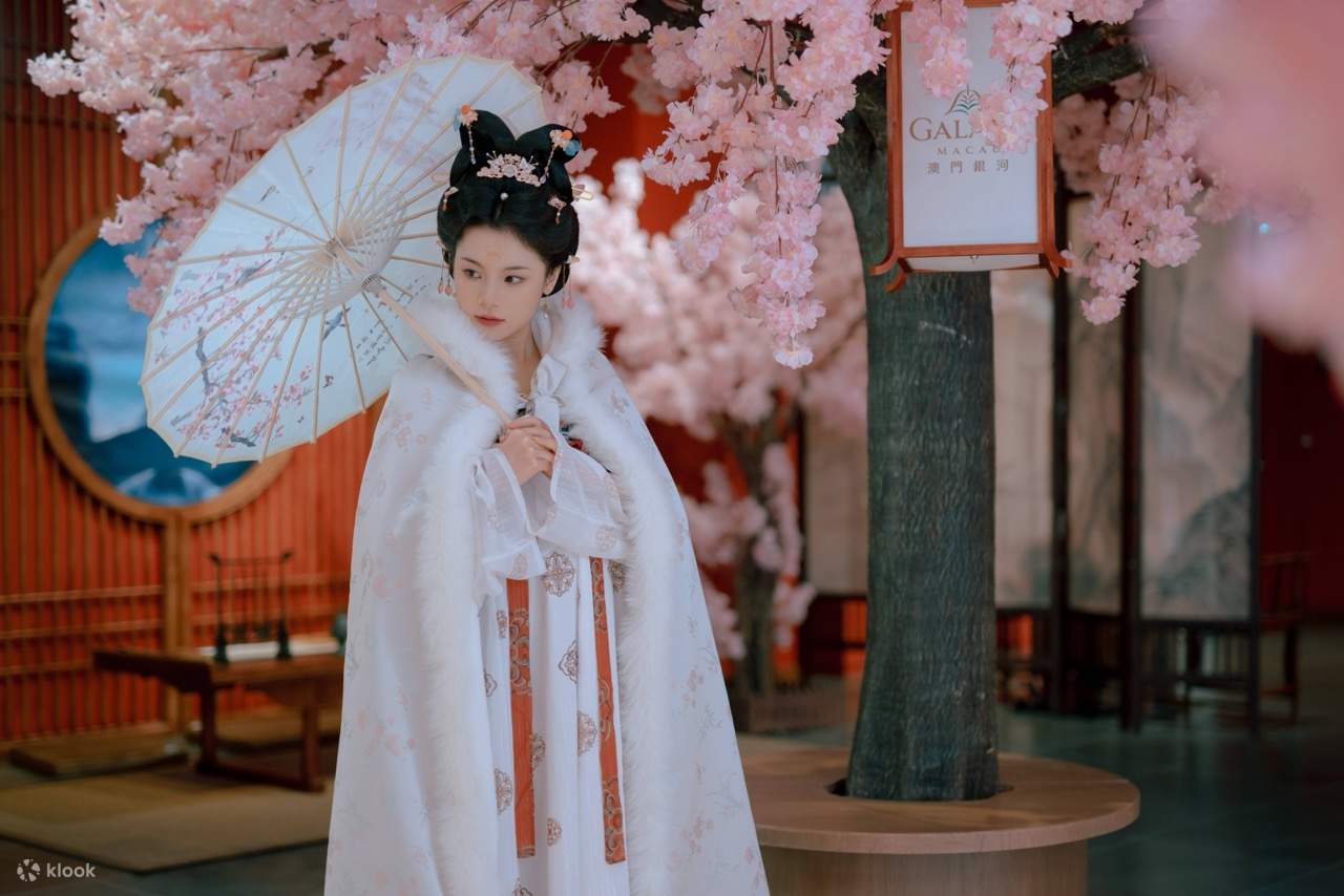 "Love Between Fairy and Devil" VR IMMERSIVE CENTER | Hanfu Rental ...