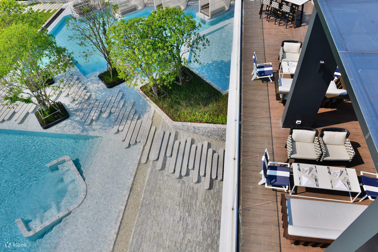 ISEA Sky & De Jetty bij Veranda Resort Na Jomtien, Pattaya - Klook ...
