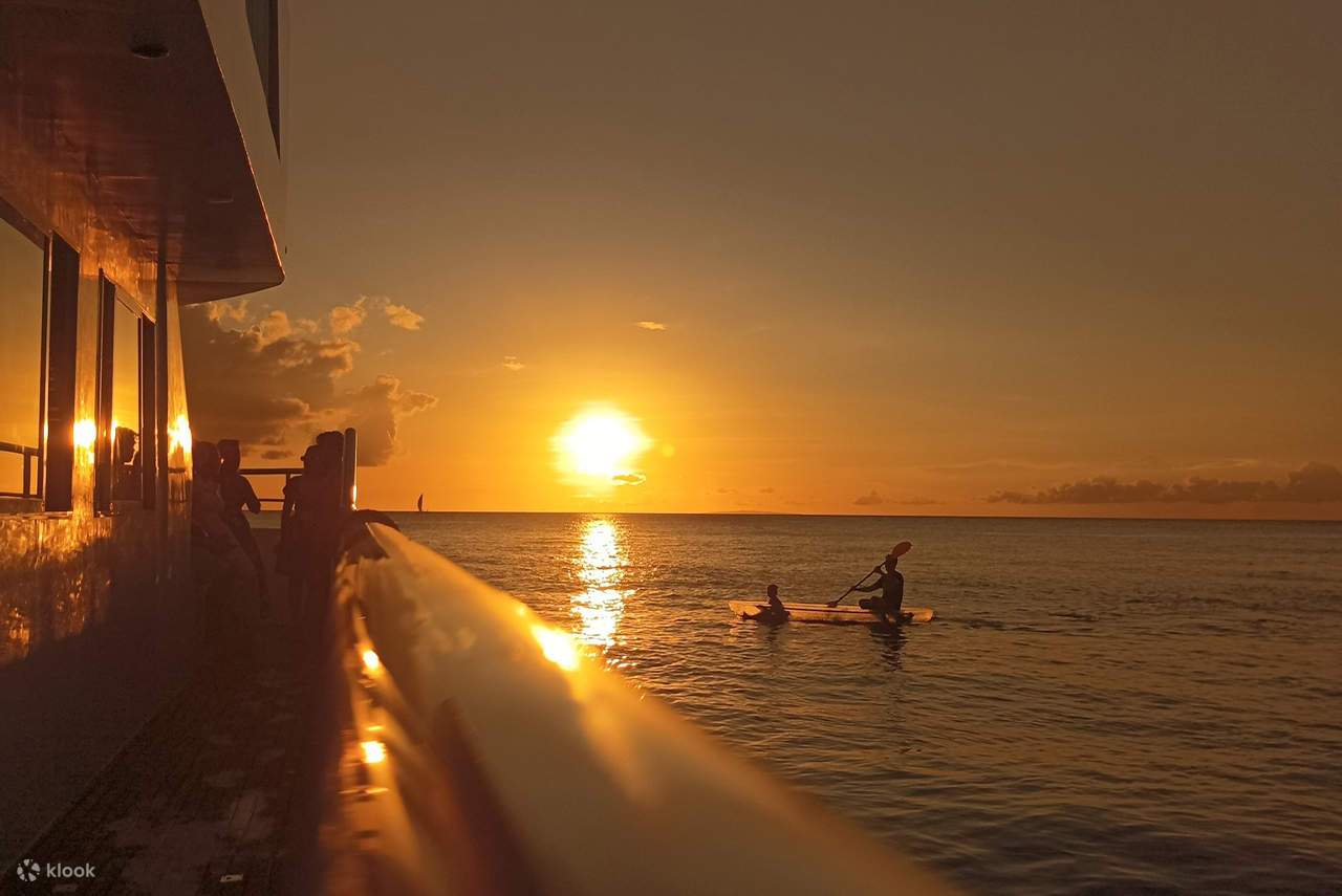 Boracay: Ultimate Party Cruise by Andy World Yacht - Klook