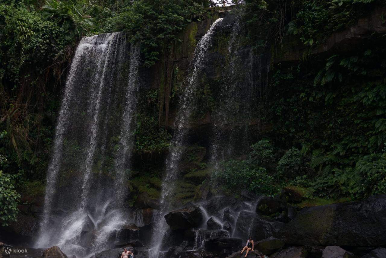 Phnom Kulen Waterfalls, River of a Thousand Lingas and Reclining Buddha ...