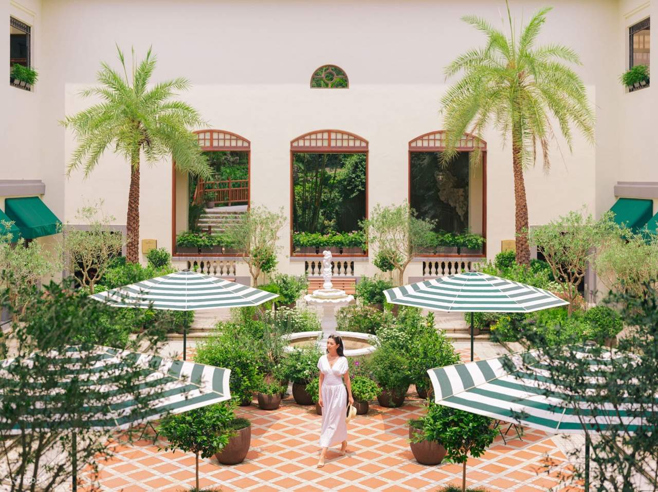 The Repulse Bay | The Verandah | Brunch Buffet, Classic Afternoon Tea ...