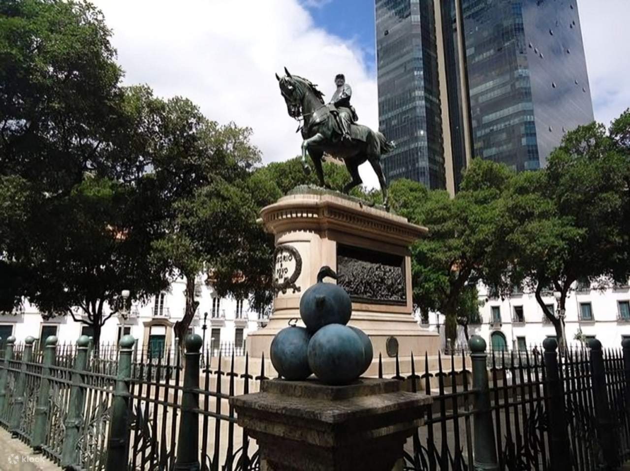 Rio de Janeiro : Must-See Sites Walking Tour With A Guide - Klook