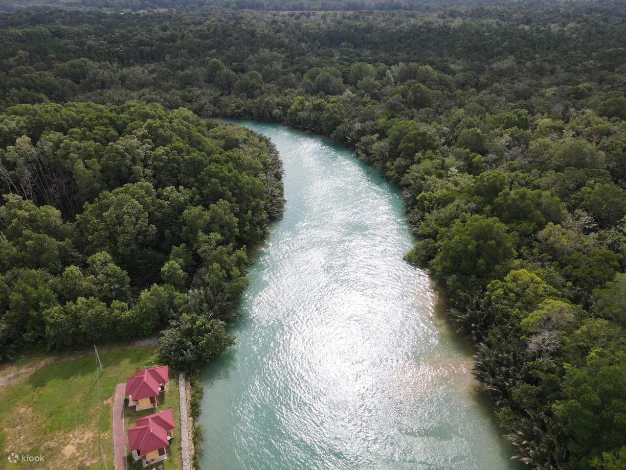 Petualangan Kayak Sungai Lebam dengan Transfer di Pantai Desaru - Klook ...