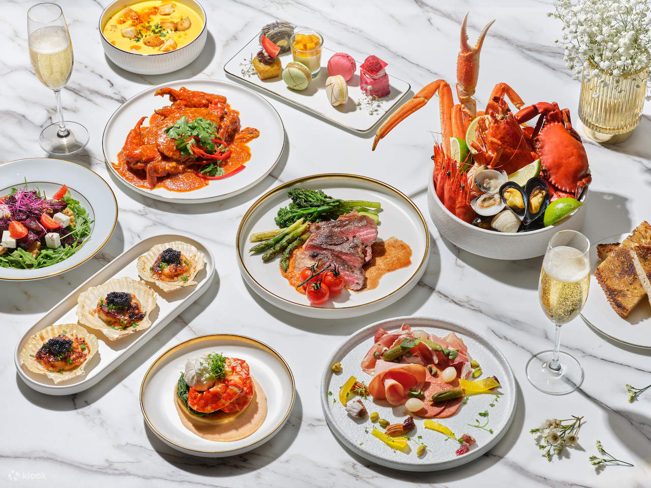 Crossroads Buffet at Singapore Marriott Tang Plaza Hotel - Klook Singapore