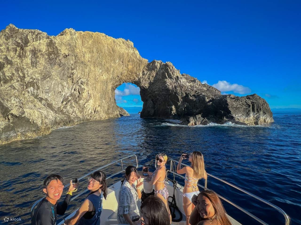 Green Island Summer Sea Charter SUP Party - Klook