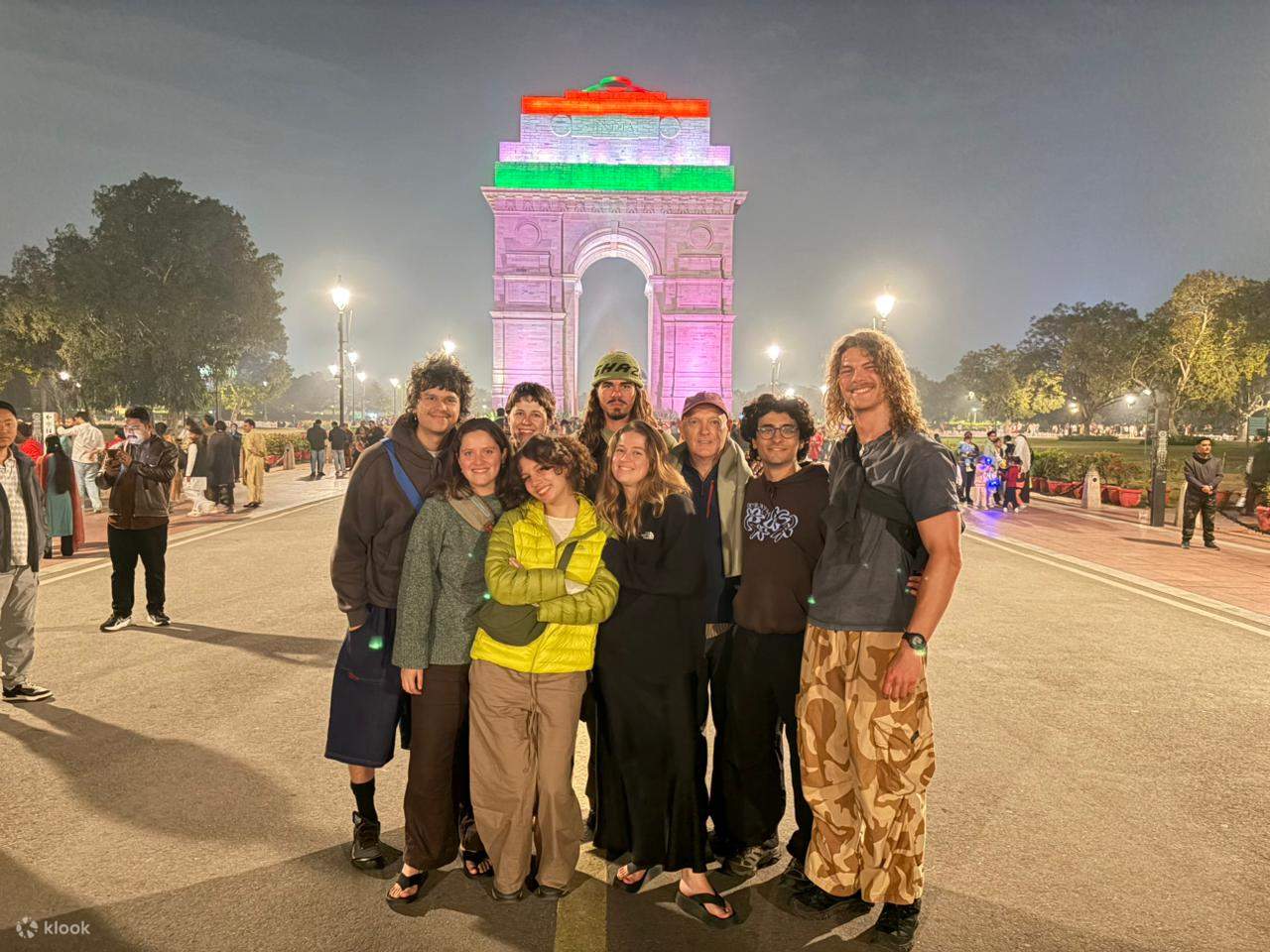 Nachtelijke rondleiding door Delhi: India Gate, Birla Mandir, CP ...