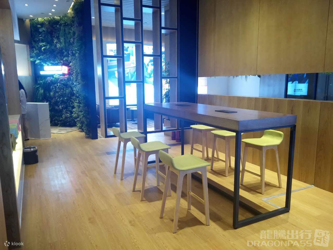Xi'an North Railway Station Lounge Service - Klook United States