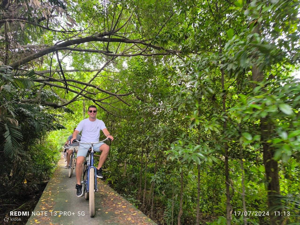 Wat Pariwat Ratchasongkram & Bang Krachao Half-day Bike Tour in Bangkok by ThailandBiking ...