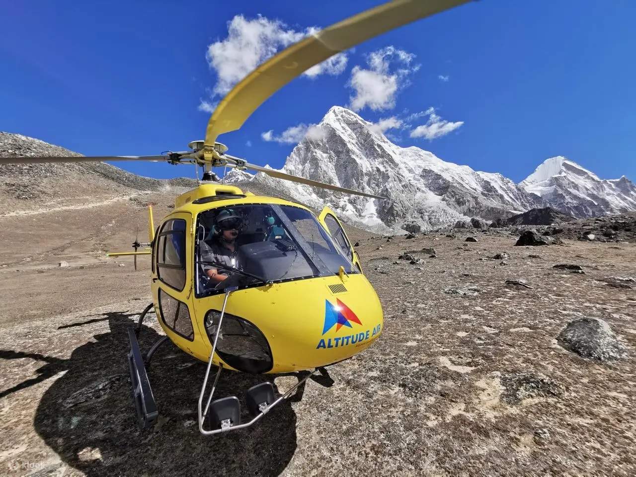 Experience the Ultimate Adventure: Everest Base Camp Helicopter Tour ...