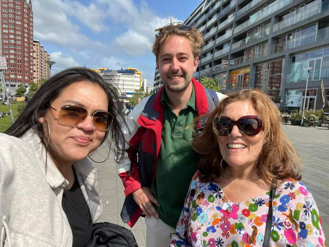 Rotterdam: Private Tour with Local guide - Klook