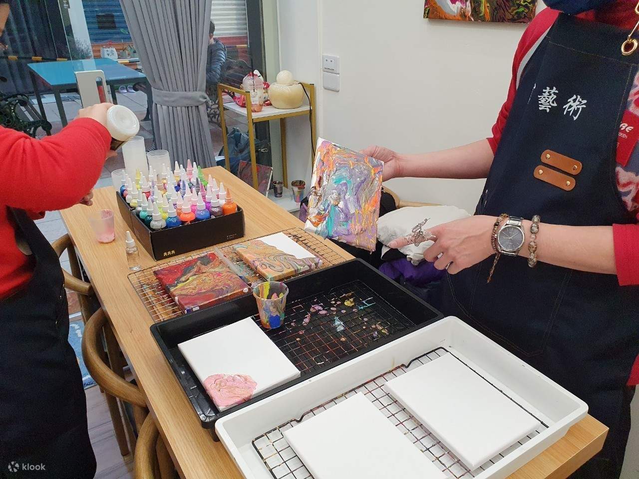 Taichung｜Heijun Academy of Art｜Fluid Painting・English Fragrance DIY ...