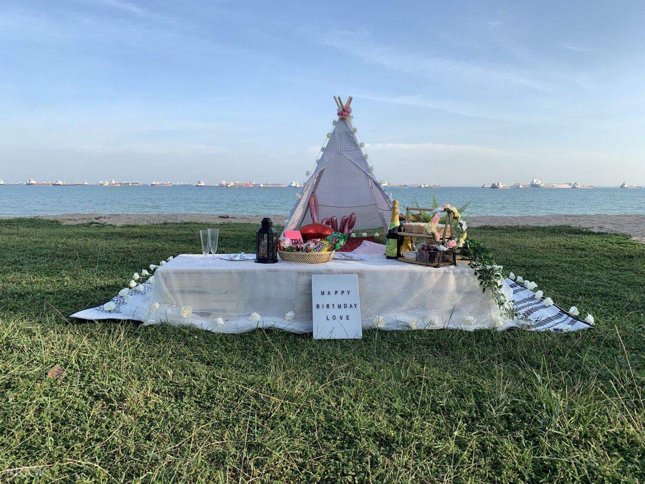 Glam Picnic by the City or Sea (For 8 Pax) - Klook Singapore