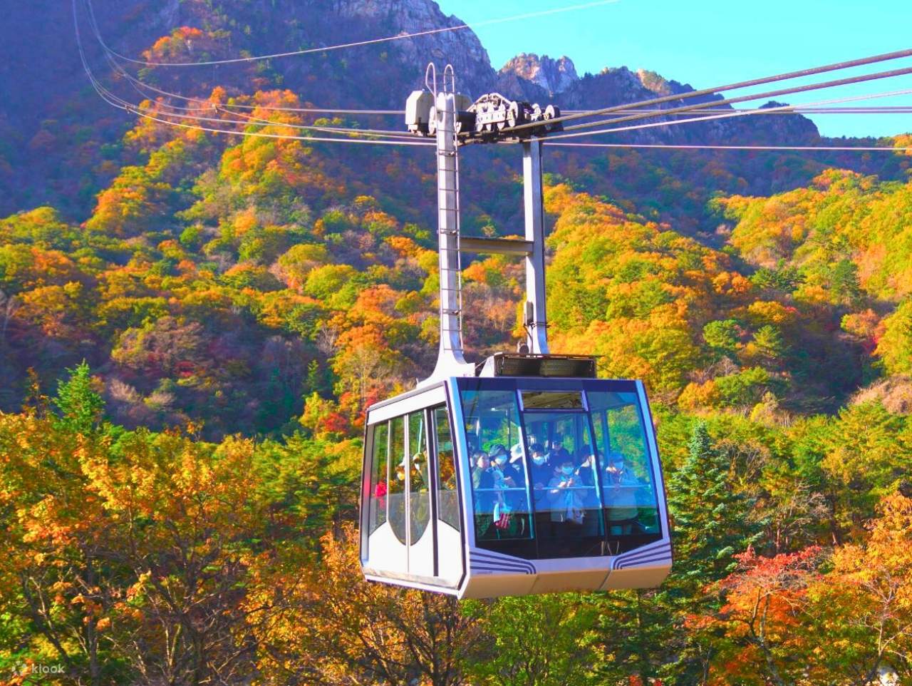 Seoraksan National Park with Cable Car Day Tour from Seoul - Klook
