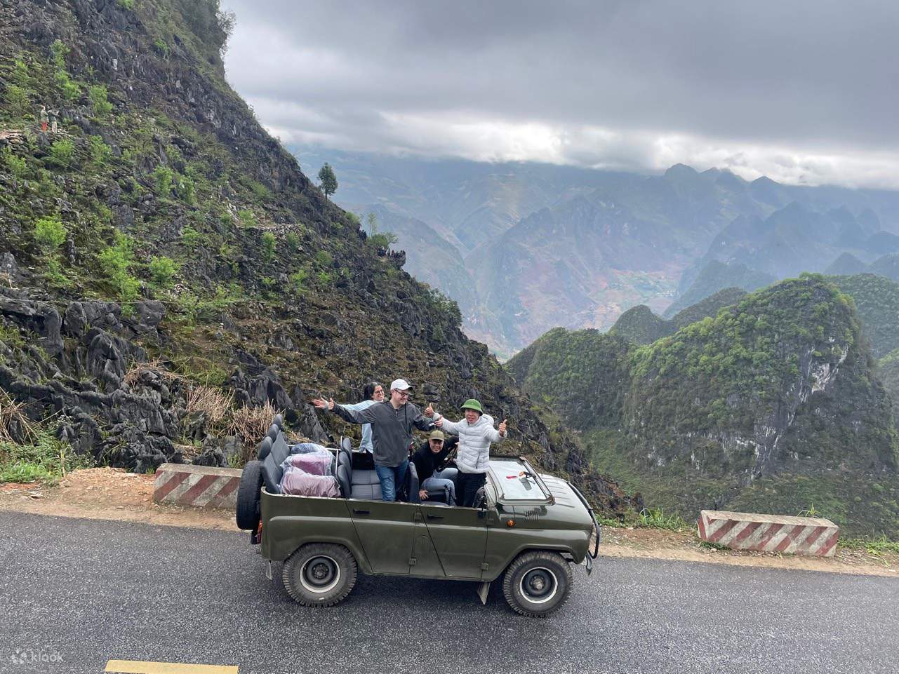 4D3N Explore Ha Giang Loop by Restored Jeep, Ha Noi - Klook Hong Kong