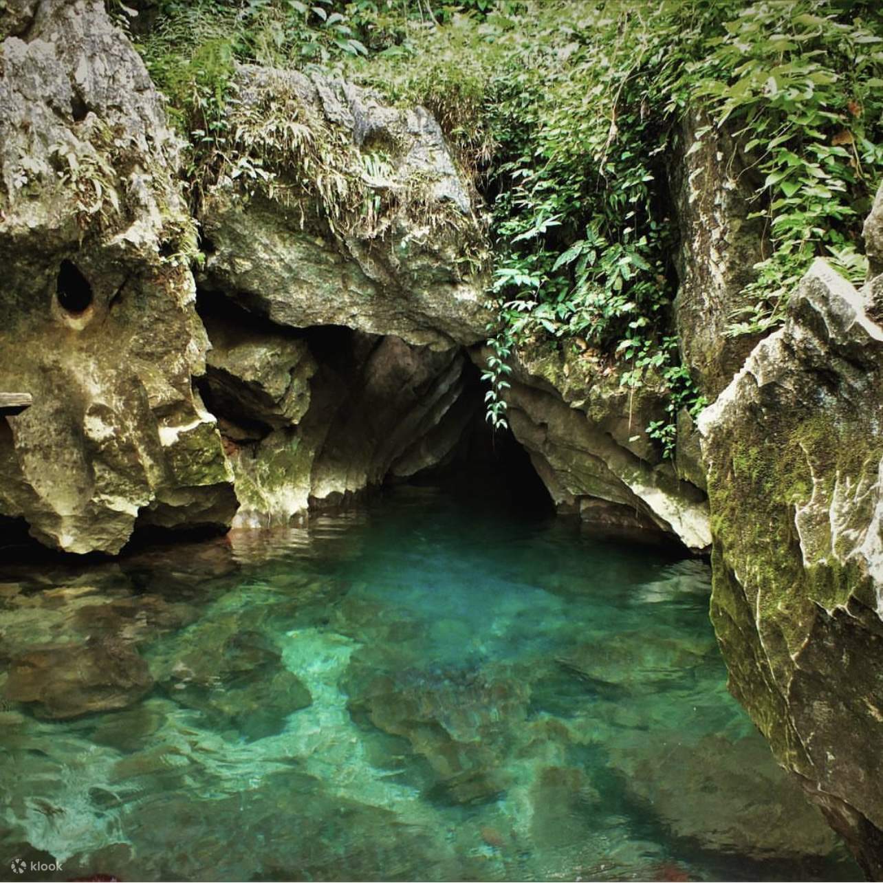 Vang - Vieng Cave Kayak & Zipline (Keberangkatan dari Vangvieng ...