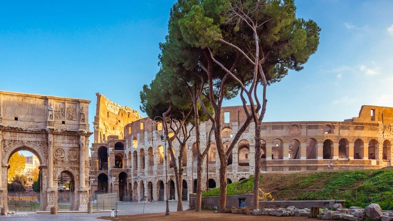 Colosseum and Roman Forum tour in Rome - Klook Australia