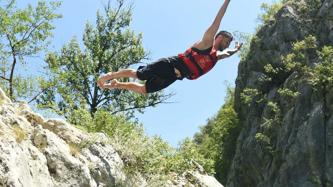 Water rafting and cliff jumping experience in Cetina River - Klook