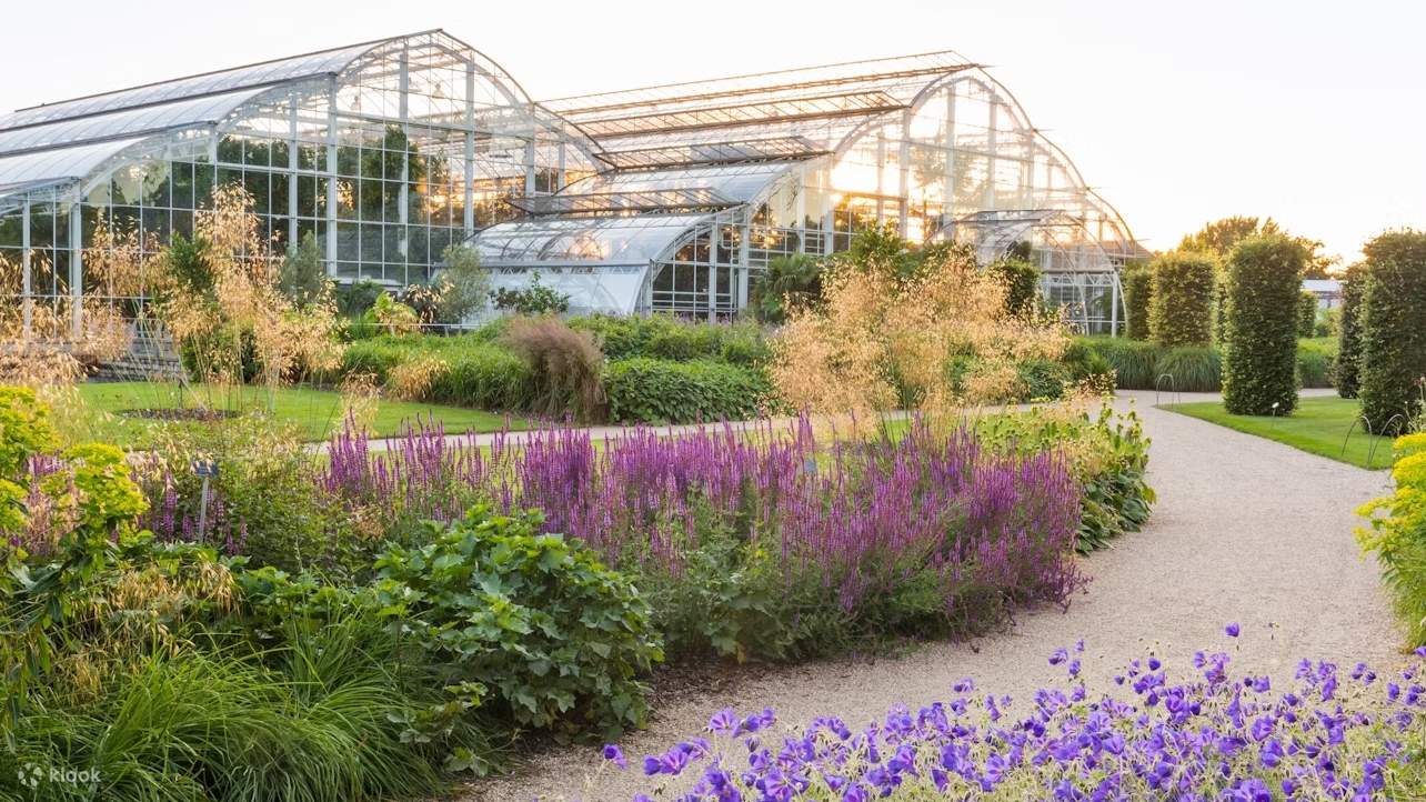 RHS Garden Wisley ticket - Klook