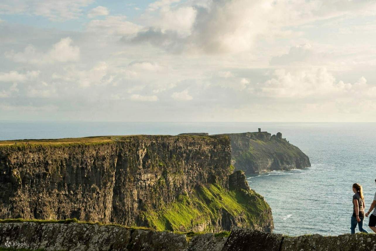 Cliffs of Moher, Wild Atlantic Way & Tur Kota Galway dari Dublin ...