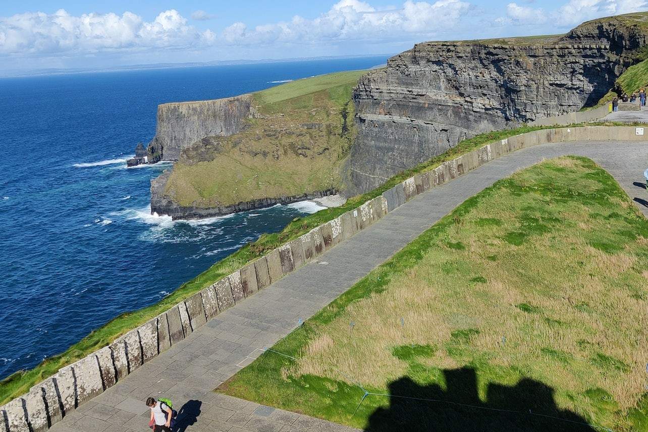 Tur Sehari Tebing Moher dan Burren dari Galway - Klook Indonesia