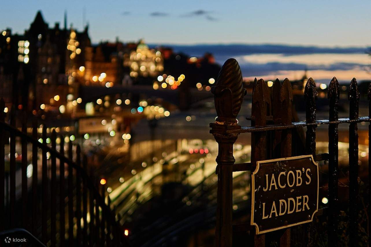 Edinburgh Dark Secrets of the Old Town Ghost Walking Tour - Klook