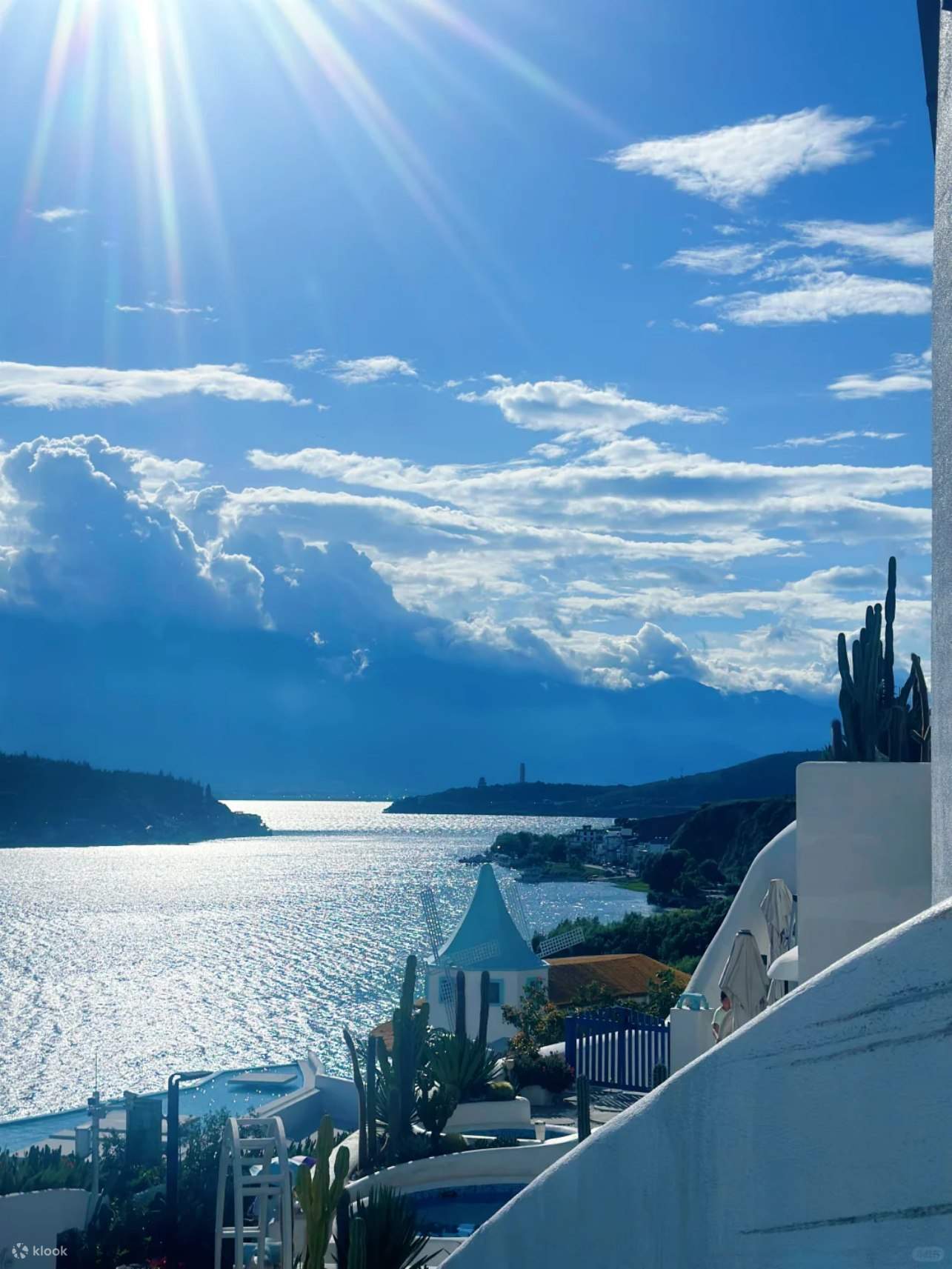 2-Day Luxury Dali, Yunnan Tour (Shuanglang Ancient Town & Jin Suo ...