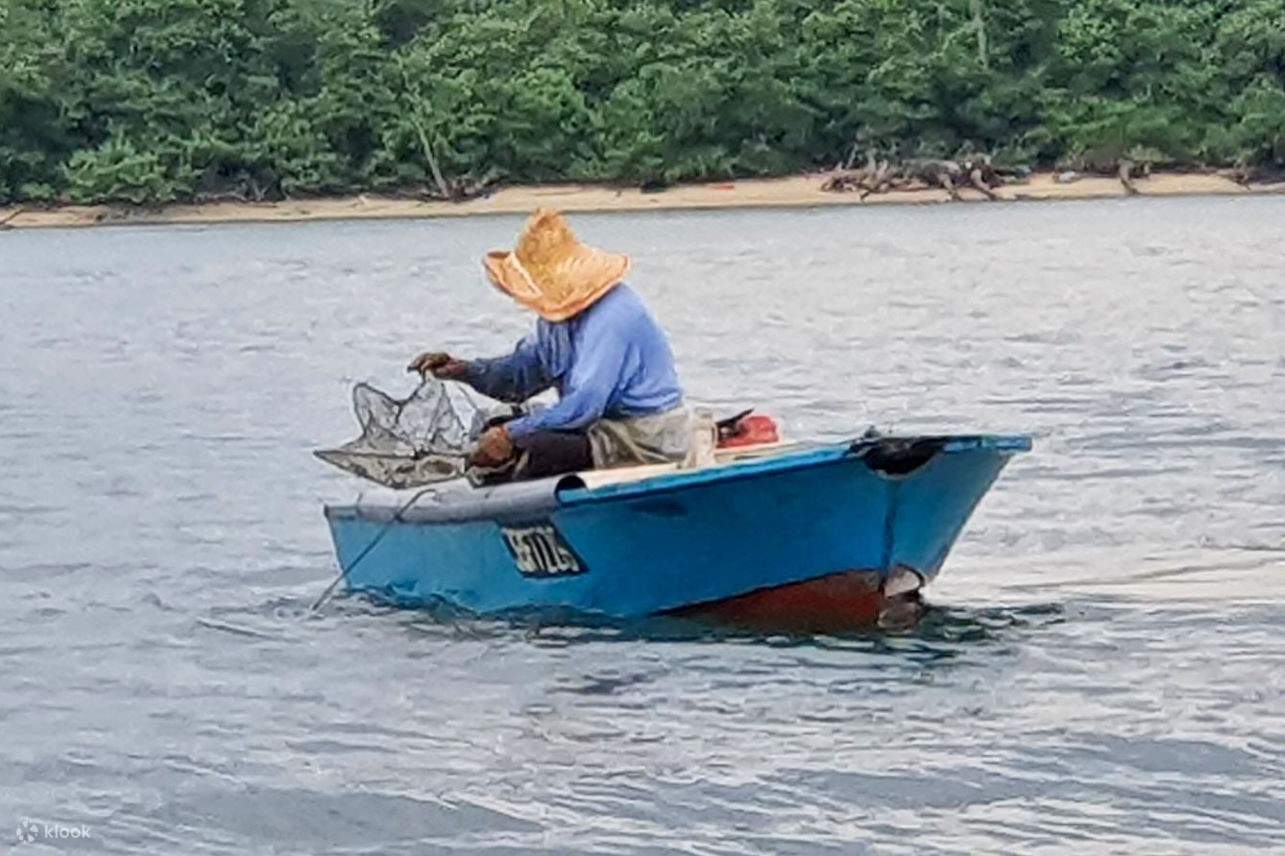 Kelong Boat Tour in Singapore - Klook