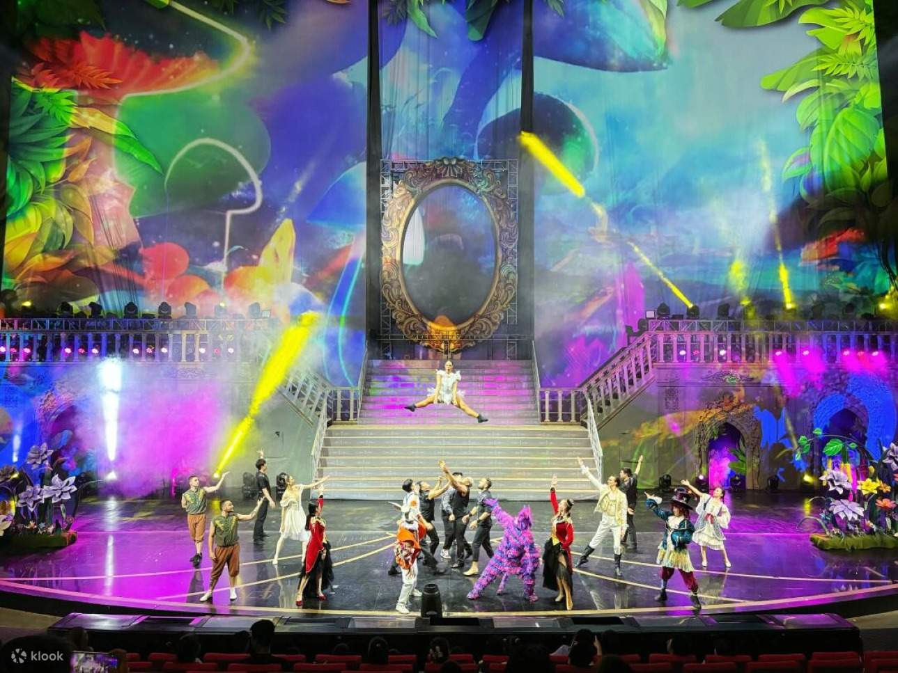Chongqing Yuxiu Sunac Circus City Magic Circus Show - Aladdin's Lamp ...