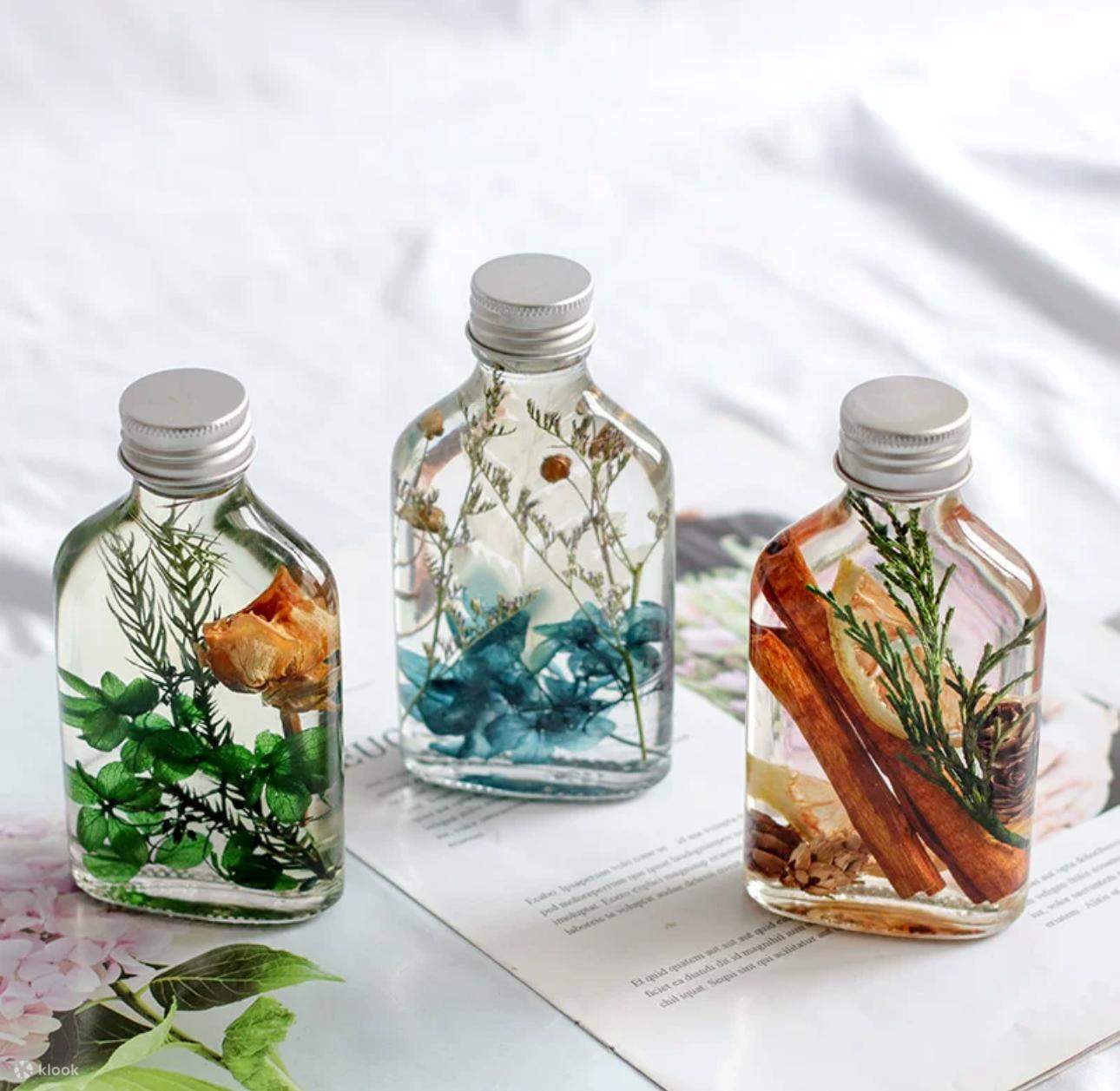 Tsim Sha Tsui Floral Floating Vase DIY Workshop - Klook