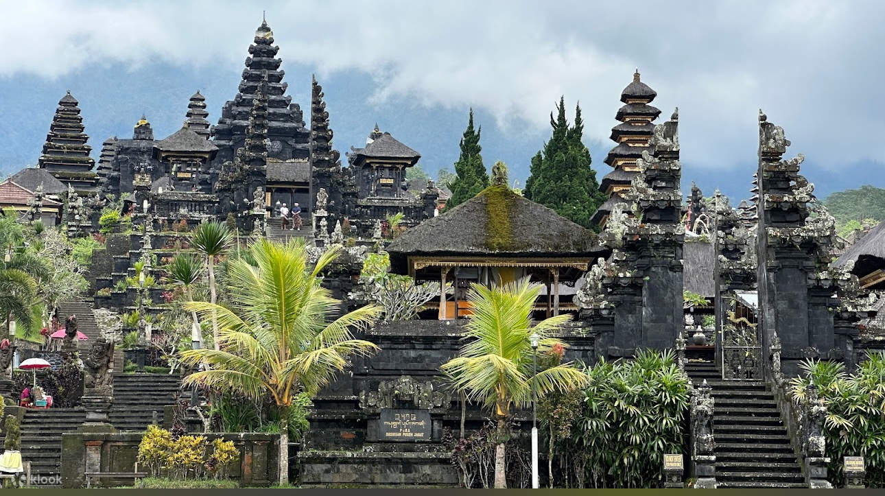 Kuil Besakih, Teres Padi, Air Terjun dan Lawatan Peribadi Kintamani ...