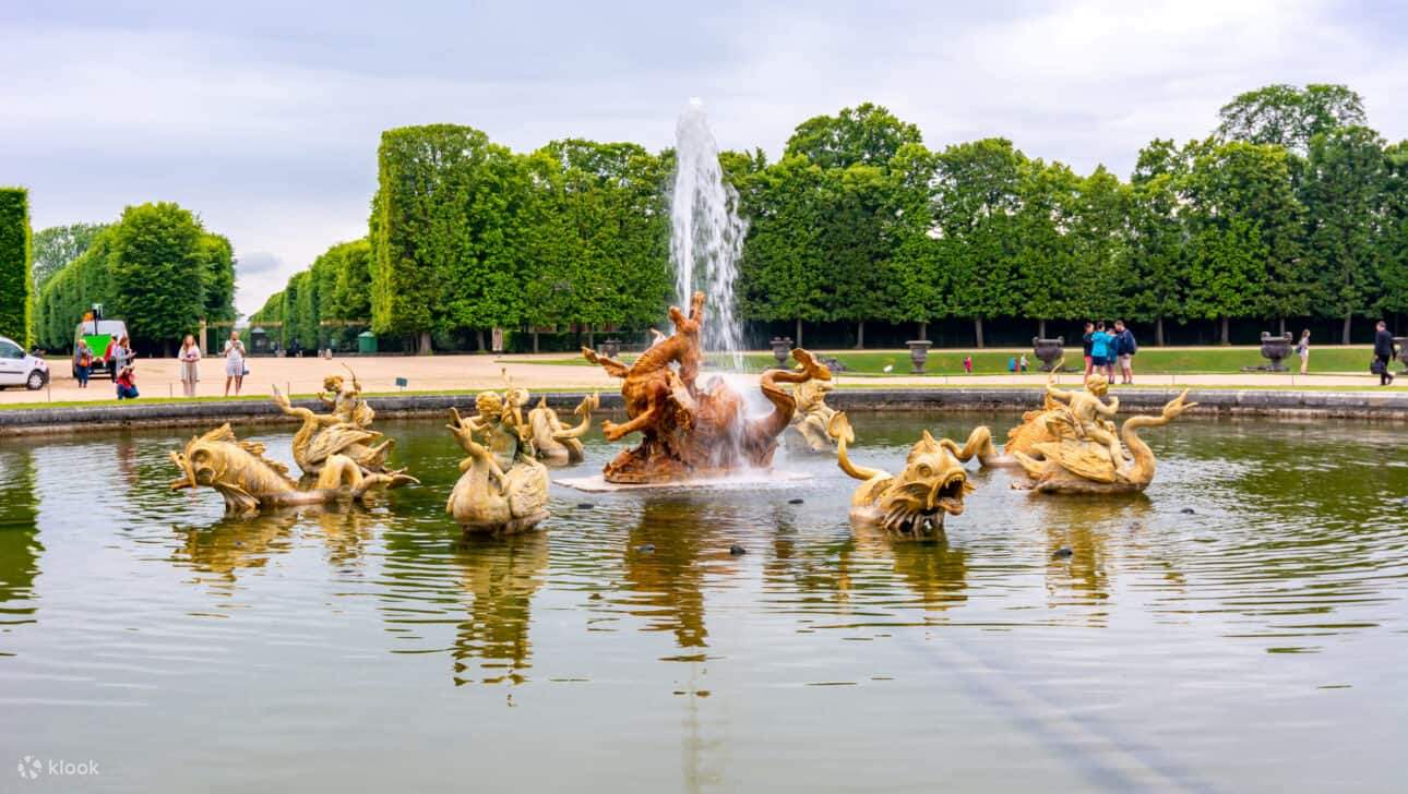 Versailles Tour to Estate of Marie-Antoinette - Klook Philippines